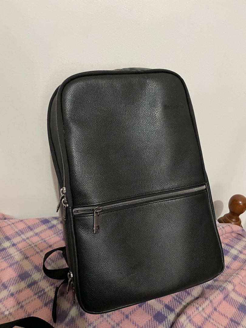 Samsonite Leather bag, Men's Fashion, Bags, Backpacks on Carousell