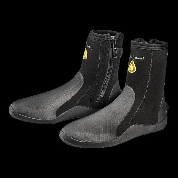 Scubapro 4mm Base Boot - small size, 運動產品, 運動與體育, 運動與體育 - 水上活動 - Carousell
