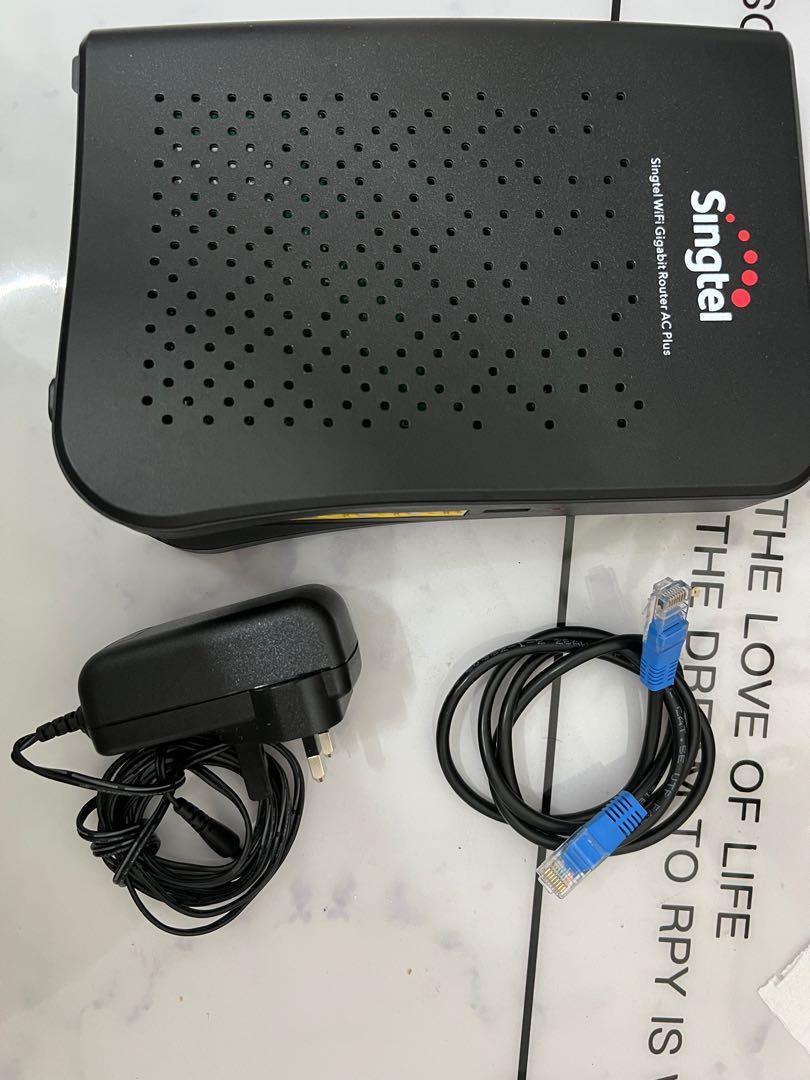 Singtel Wifi Gigabit router AC plus, Computers & Tech, Parts ...