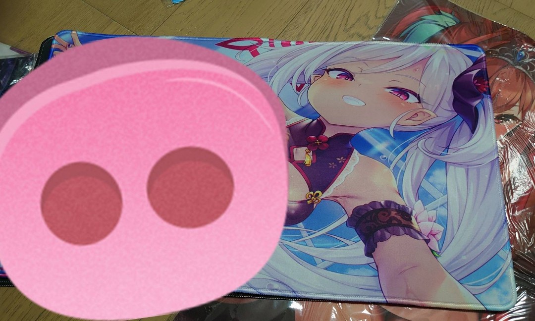 TCG Blue Archive 蔚藍檔案 無月 卡墊 枱墊 desk mat, 興趣及遊戲, 玩具 & 遊戲類 - Carousell