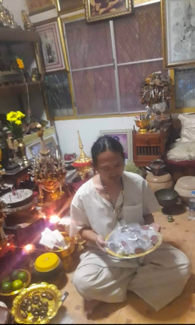 Ajarn Lai Surin,Forest Ajarn Barangs for rent., Hobbies & Toys ...