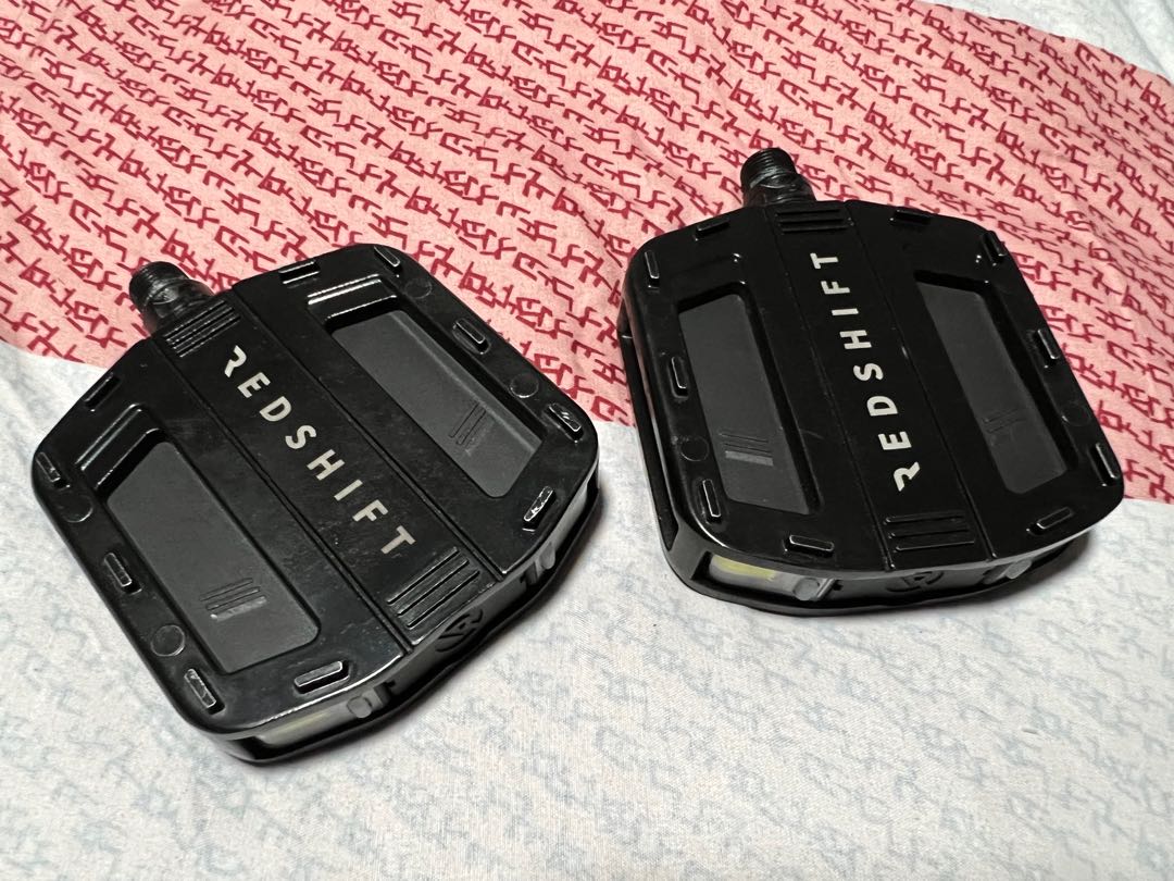 Redshift arclight bike pedal, Sports Equipment, Bicycles & Parts, Parts ...