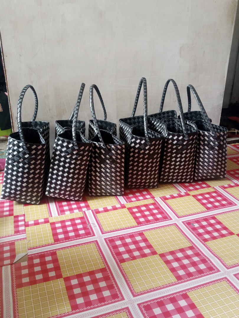 Double Weave Bayong, Women's Fashion, Bags & Wallets, Shoulder Bags on ...