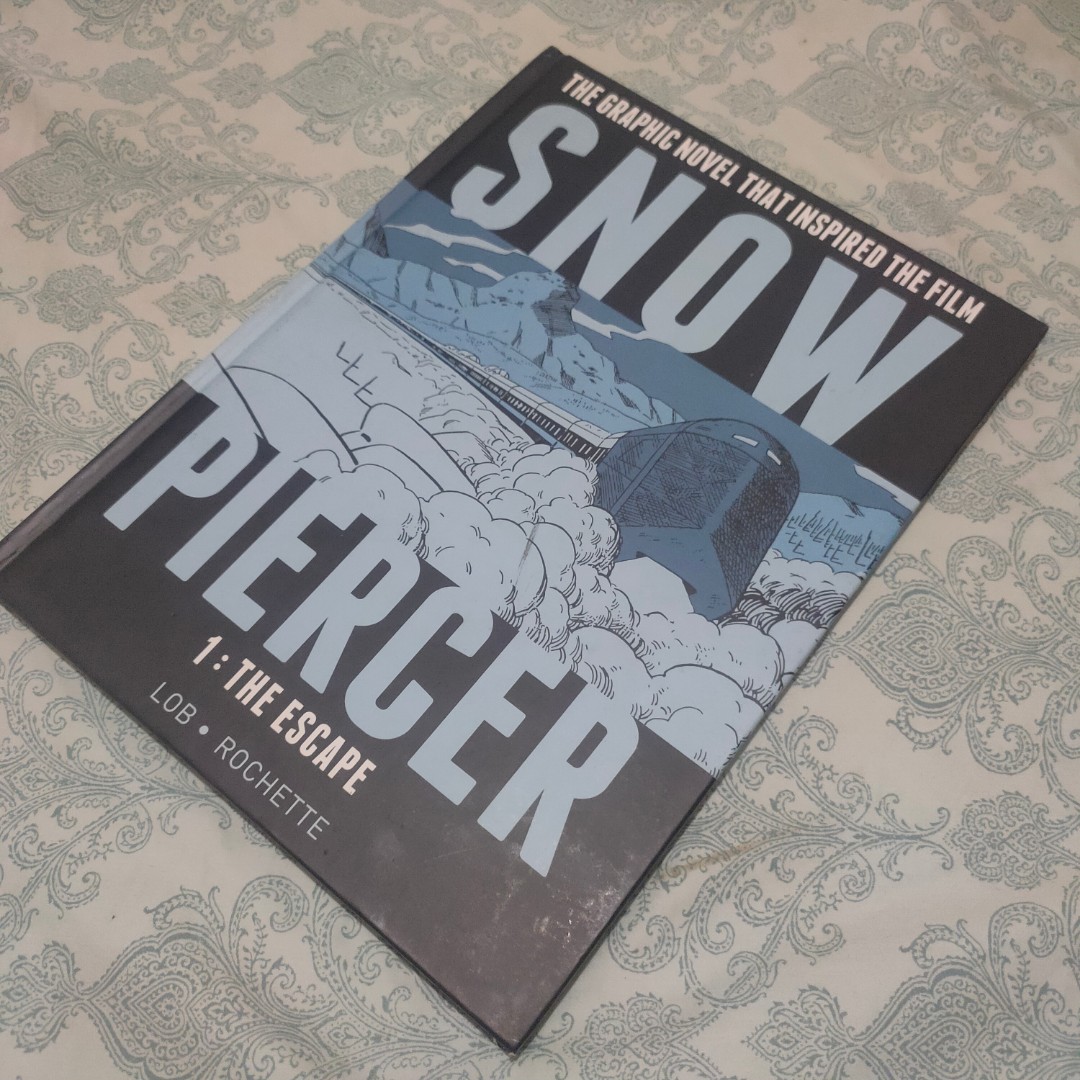 Graphic Novel Book Snowpiercer Volume 1: The Escape, Hobbies & Toys ...