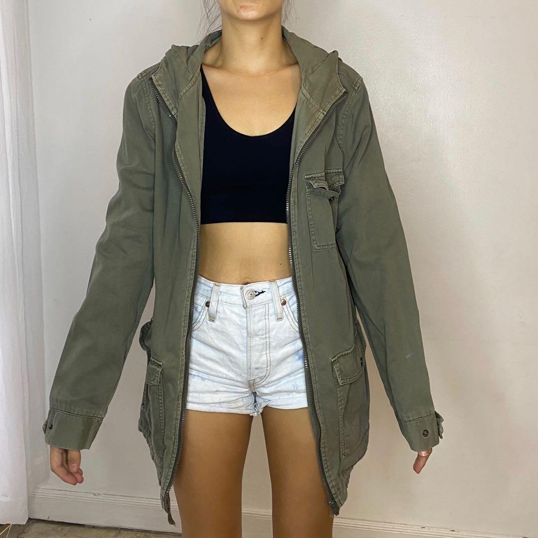 Green oversized jacket, Women's Fashion, Coats, Jackets and Outerwear ...