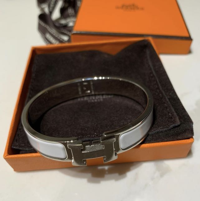 Hermes Clic Clac PM, Women's Fashion, Watches & Accessories, Watches on ...