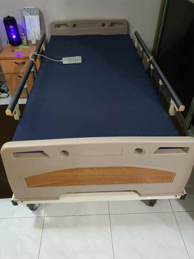 Hospital Bed Motorised 3 Functions Split Rails, Furniture & Home Living ...