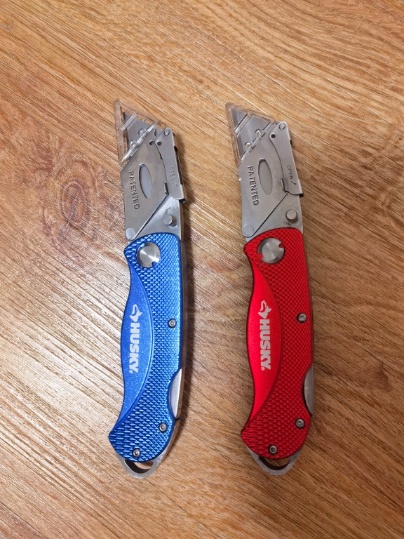 Husky Folding Sure-Grip Lock Back Utility Knives, Hobbies & Toys ...