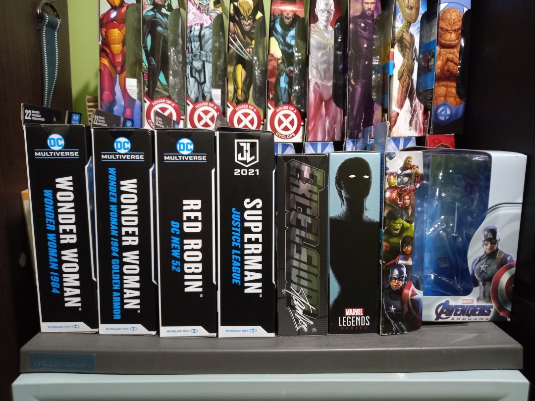 Marvel and DC action figure box, Hobbies & Toys, Toys & Games on Carousell