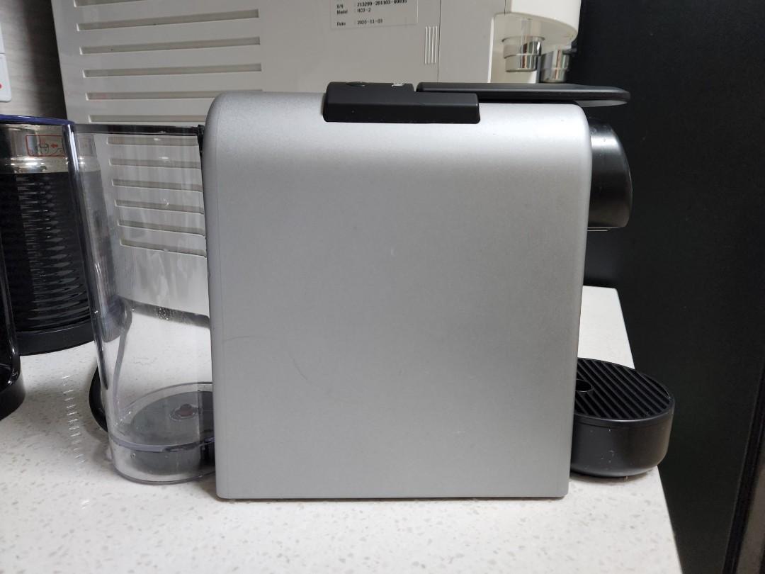 Nespresso Essenza Mini Silver w 1 sleeve of Coffee, TV & Home ...