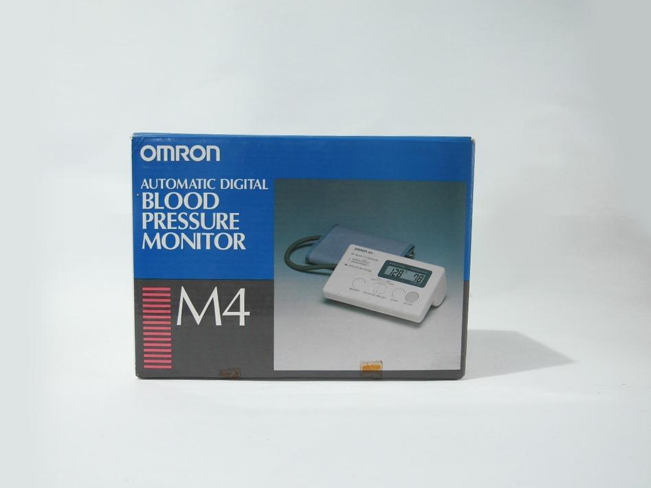 Omron M4 Blood Pressure Monitor, Health & Nutrition, Health Monitors ...