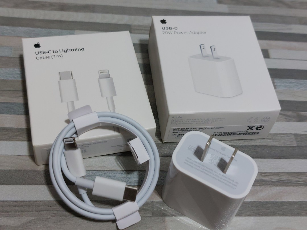 Original 20w ios charger set, Video Gaming, Gaming Accessories, Cables ...