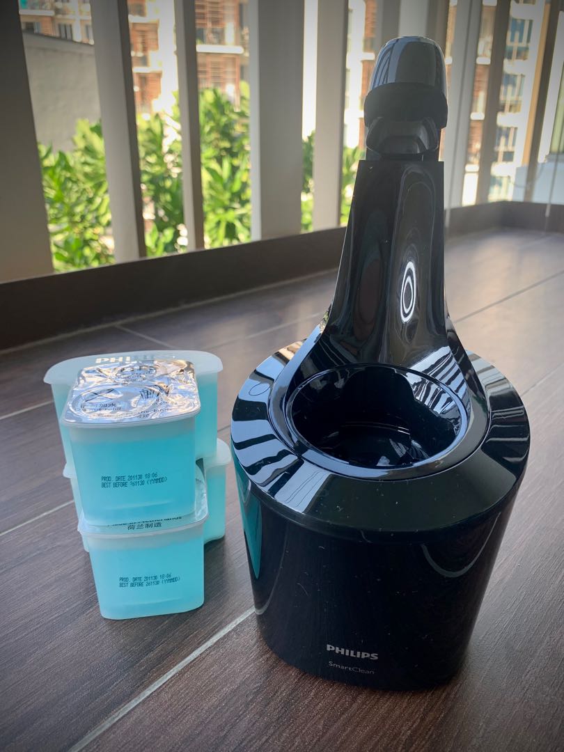 Philips Smartclean system for shavers, Beauty & Personal Care, Men's ...