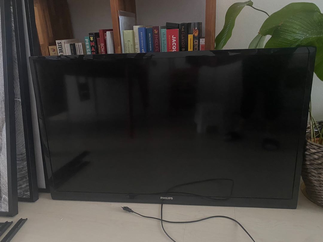 Philips Tv 45 inch, TV & Home Appliances, TV & Entertainment, TV on ...