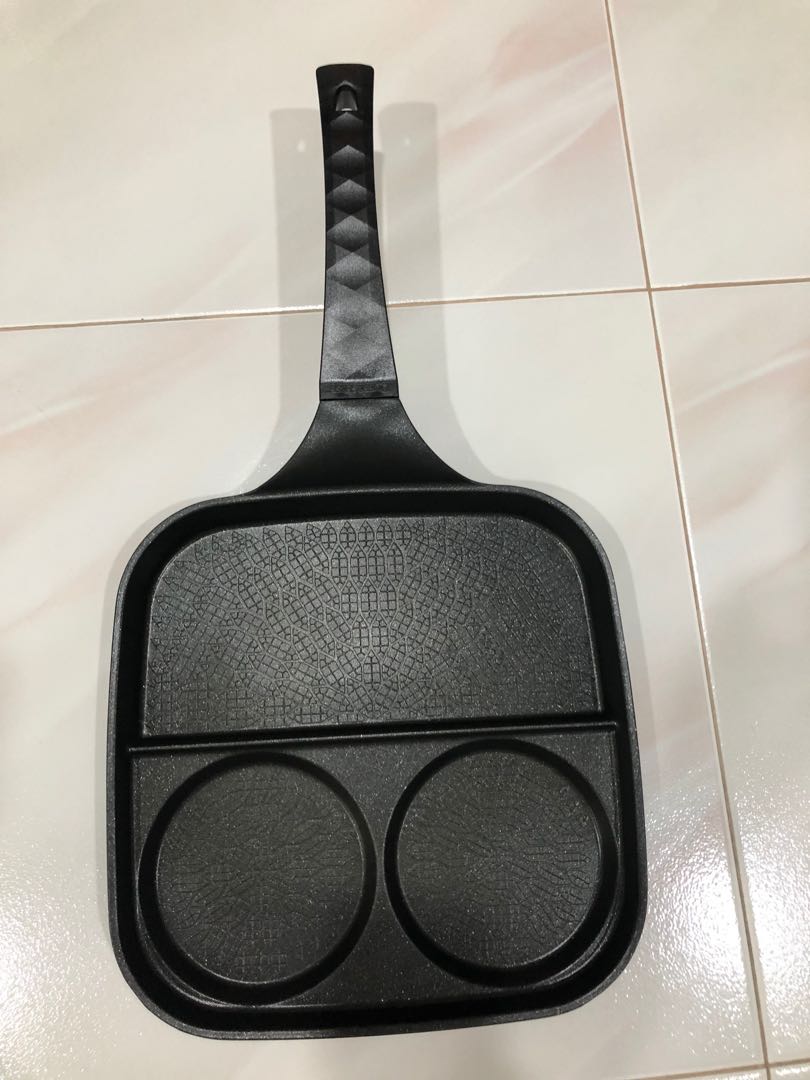 Queen Sense Korea Brunch egg pan, Furniture & Home Living, Kitchenware ...