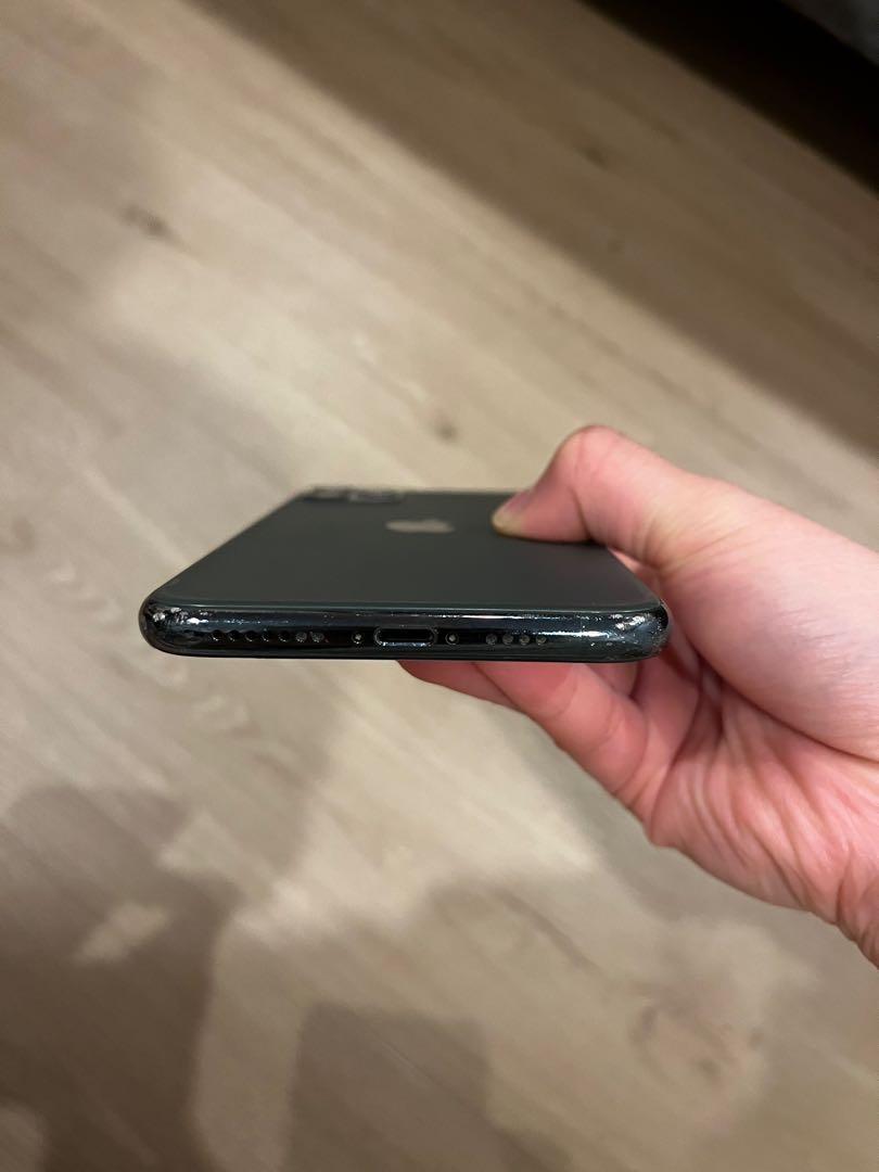 Screen cracked Iphone 11 Pro Max 256GB, Mobile Phones & Gadgets, Mobile ...
