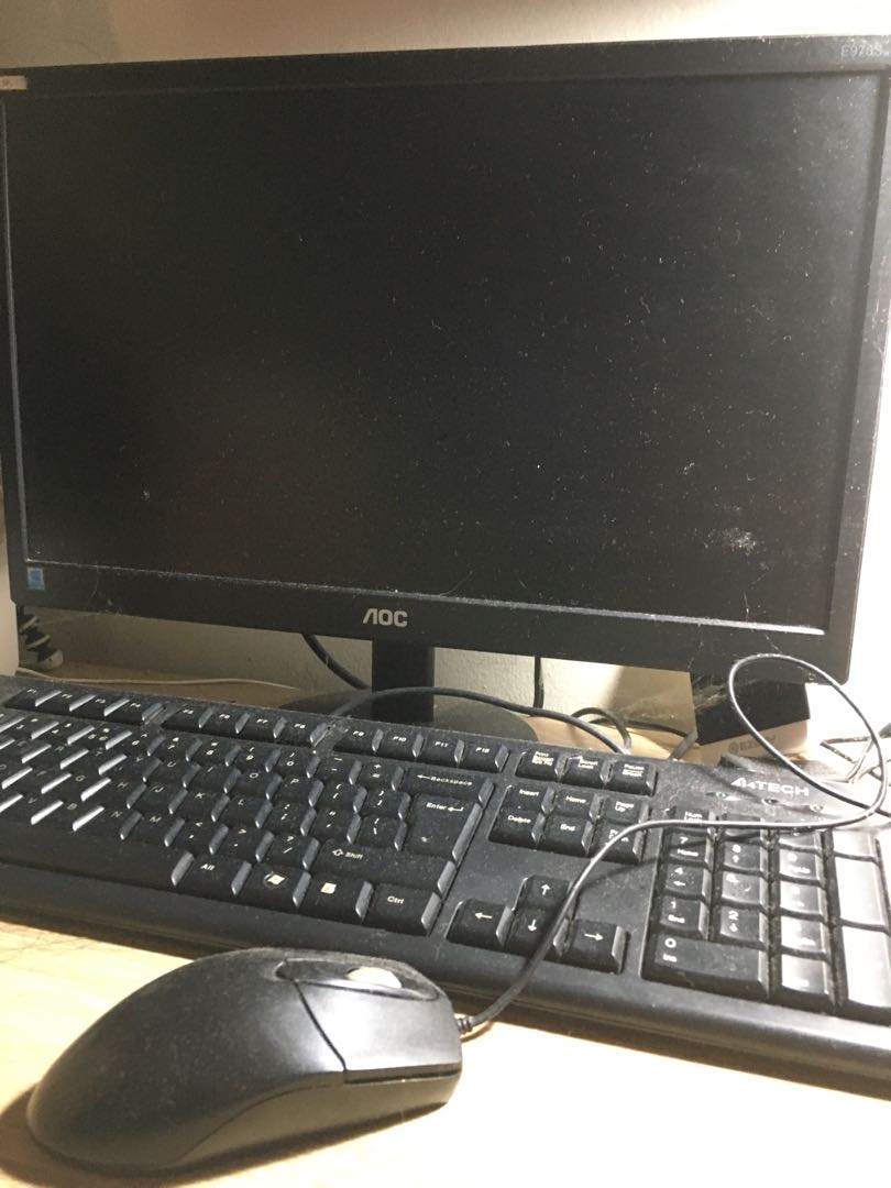 Secondhand desktop, Computers & Tech, Desktops on Carousell