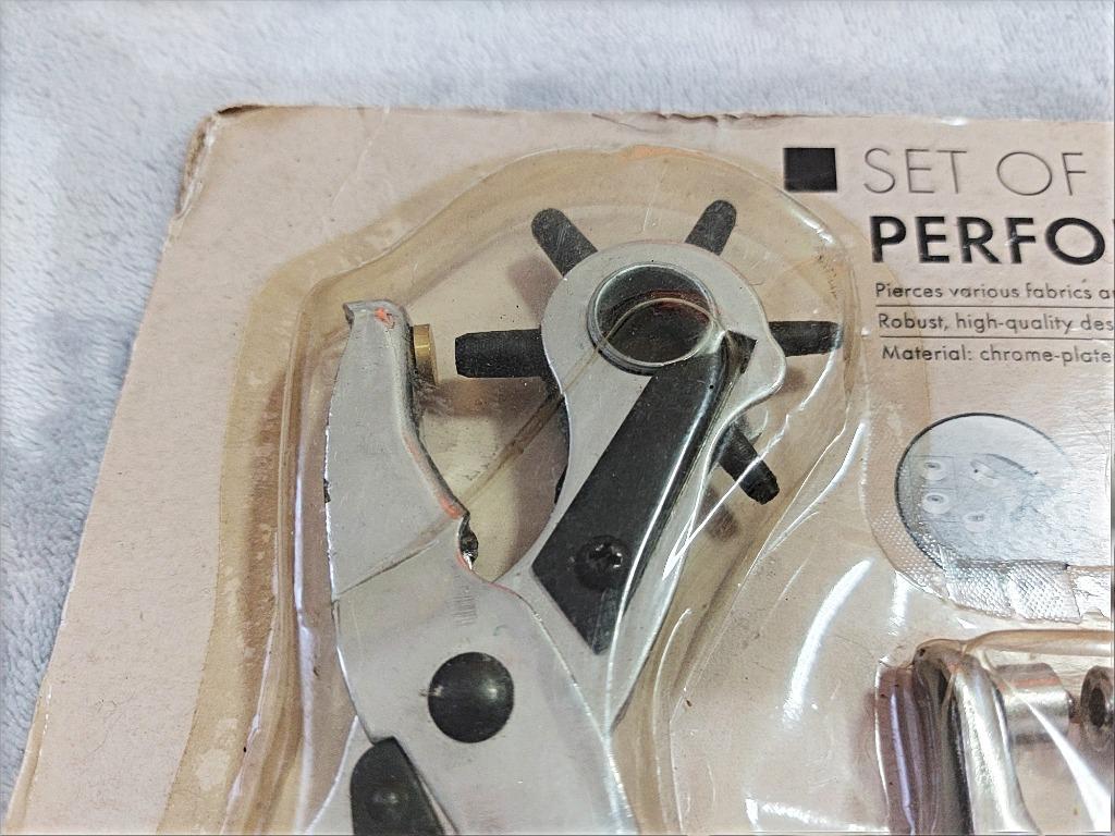 Set of Perforating Pliers Powerfix / No Issue!, Hobbies & Toys ...