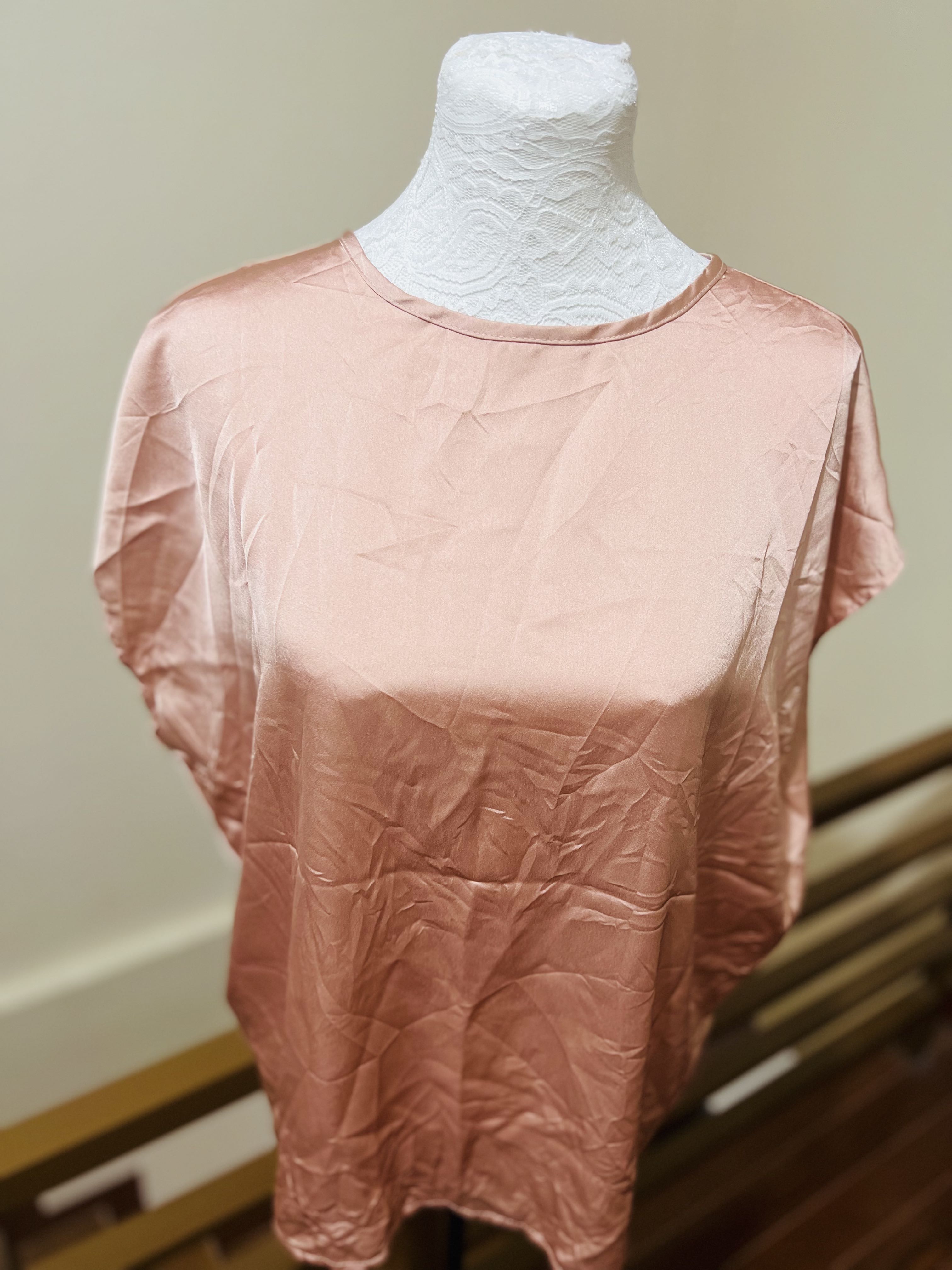 Shein Dusty Pink Rose Gold Satin Blouse Large on tag, Women's Fashion ...