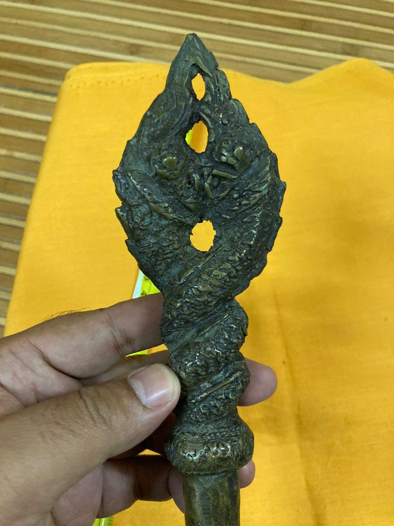 Tongkat tembaga ukiran dewa naga sedang asmara, Hobbies & Toys ...