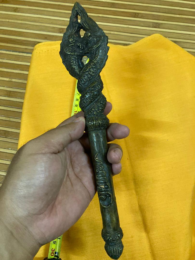 Tongkat tembaga ukiran dewa naga sedang asmara, Hobbies & Toys ...