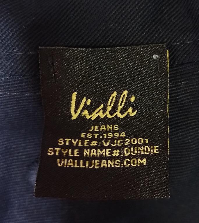 VIALLI Cotton Bucket Hat (Reversible), 男裝, 手錶及配件, 棒球帽、帽 - Carousell