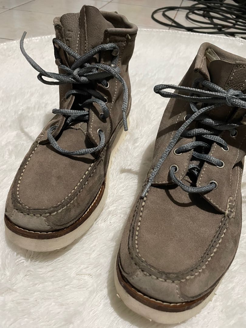Vibram Morflex Semi boots, Men's Fashion, Footwear, Casual Shoes on ...