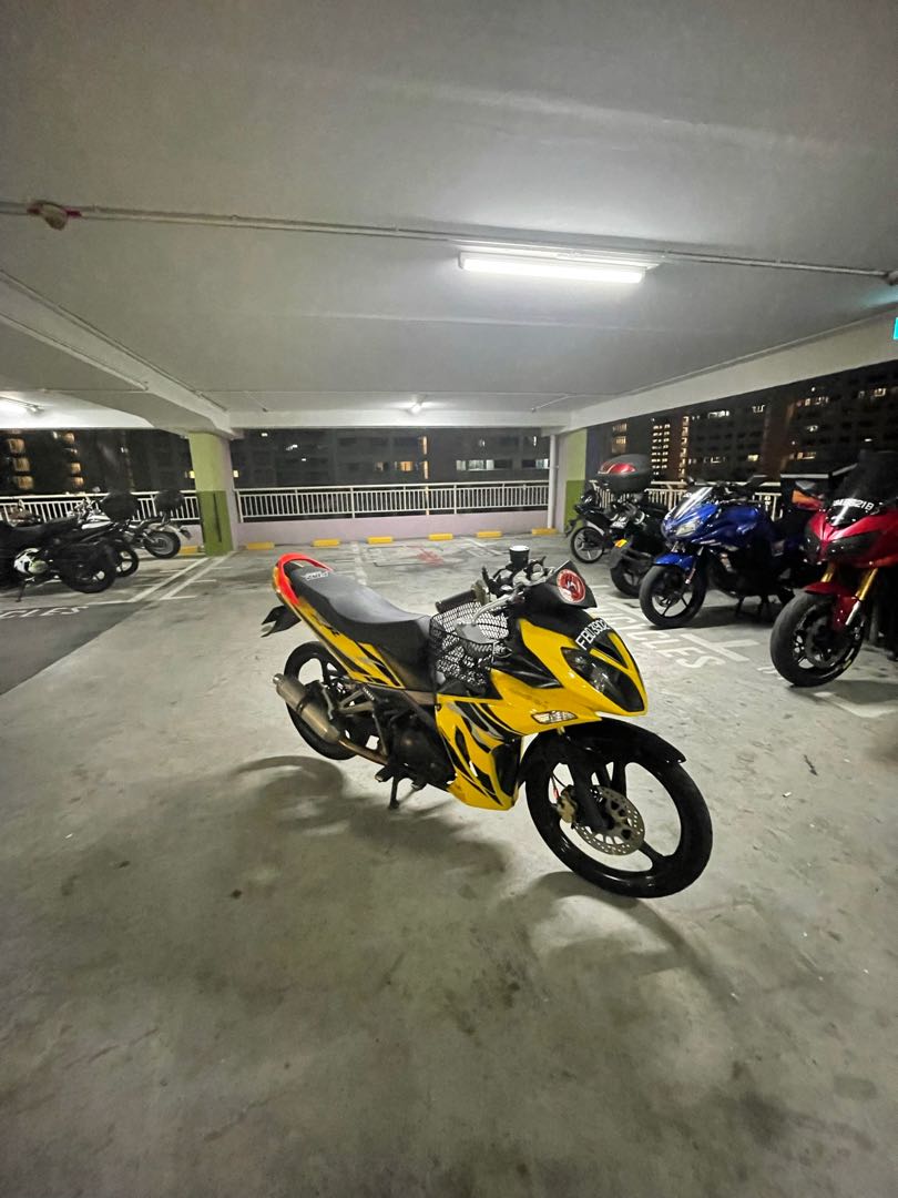 X1R coverset, Motorcycles, Motorcycle Accessories on Carousell