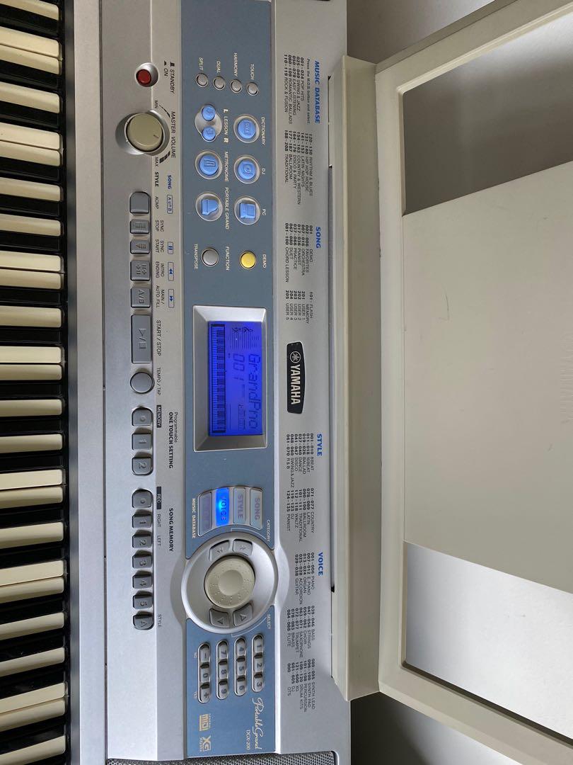 Yamaha DGX-200, Hobbies & Toys, Music & Media, Musical Instruments on ...