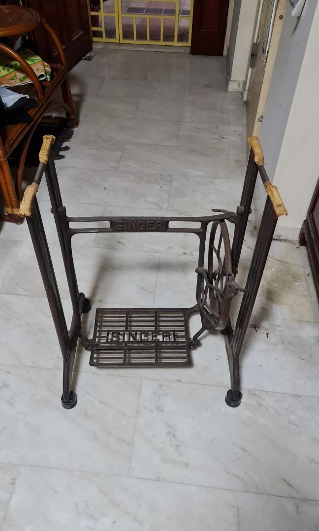 Antique Singer Sewing Machine legs, Furniture & Home Living, Home Decor ...
