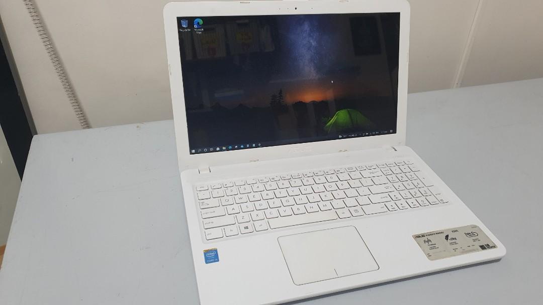 Asus White Laptop, Computers & Tech, Laptops & Notebooks on Carousell