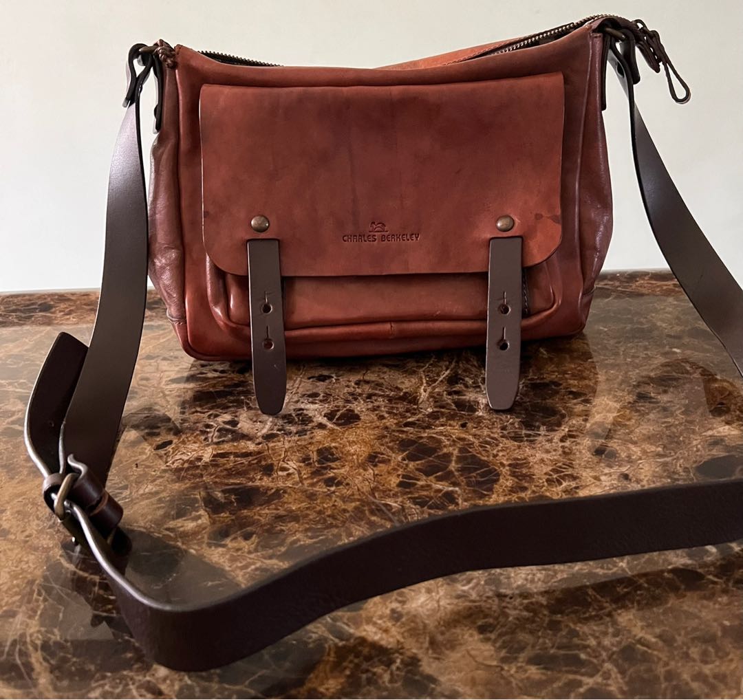 CHARLES BERKELEY Genuine Leather Sling Bag, Men's Fashion, Bags, Sling ...