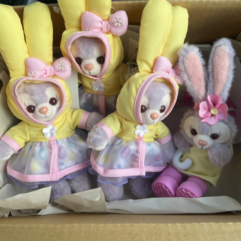 Disneysea Stella Lou (raining series) 2022, Hobbies & Toys, Memorabilia ...