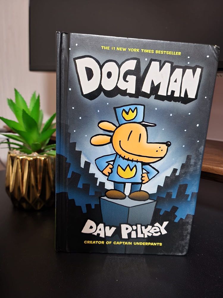 DOG MAN by DAV PILKEY book 1, Hobbies & Toys, Books & Magazines ...