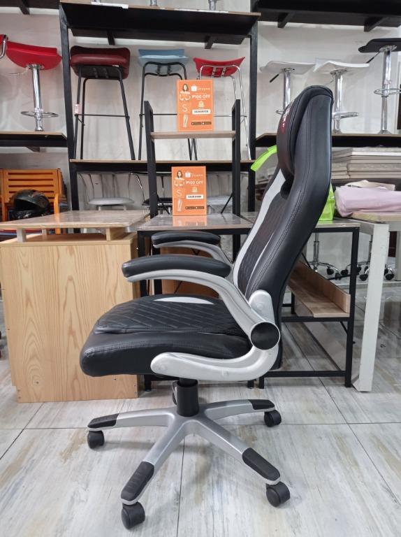 Ergodynamic MAYBACH Racing Inspired Chair, Gaming chair, Office ...