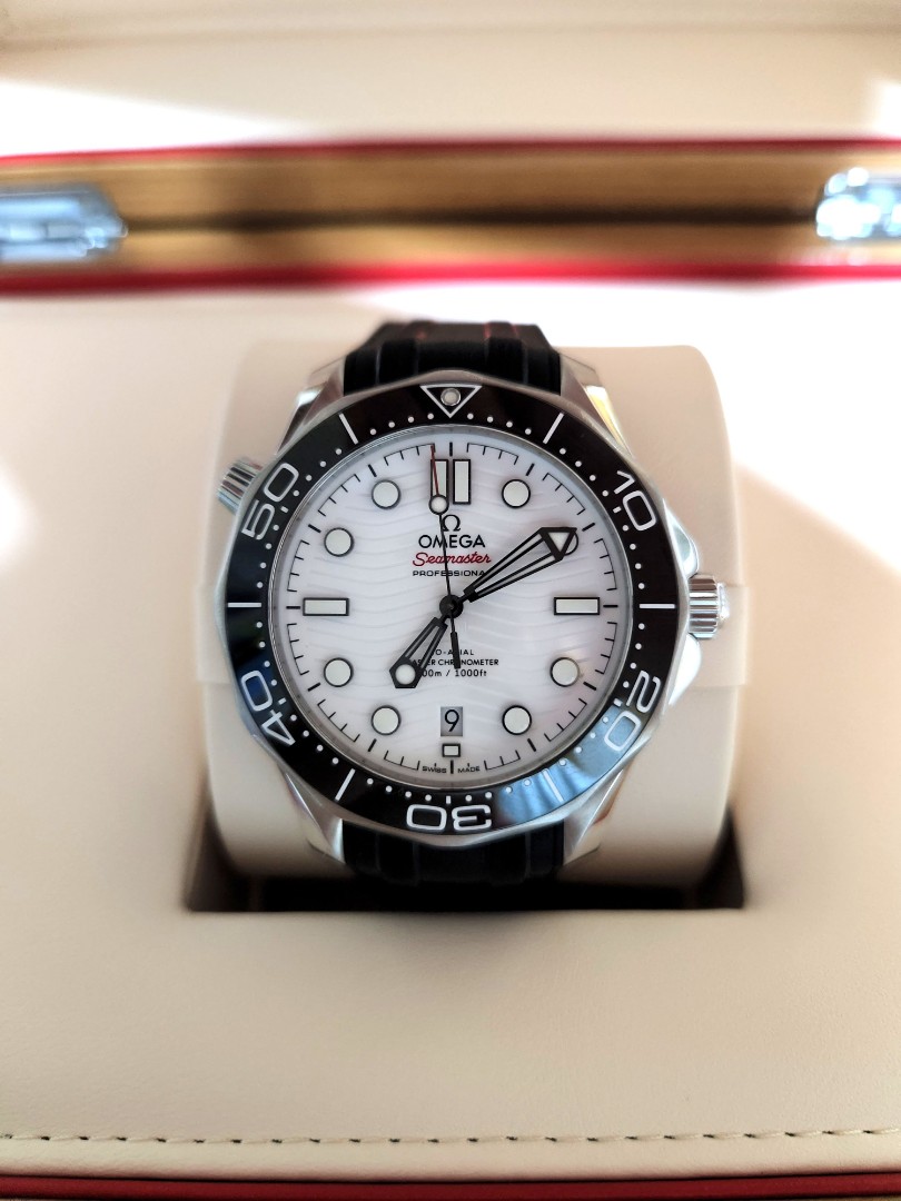 (Jun 21) Omega Seamaster Diver 300m Co-Axial Master Chronometer 42mm ...