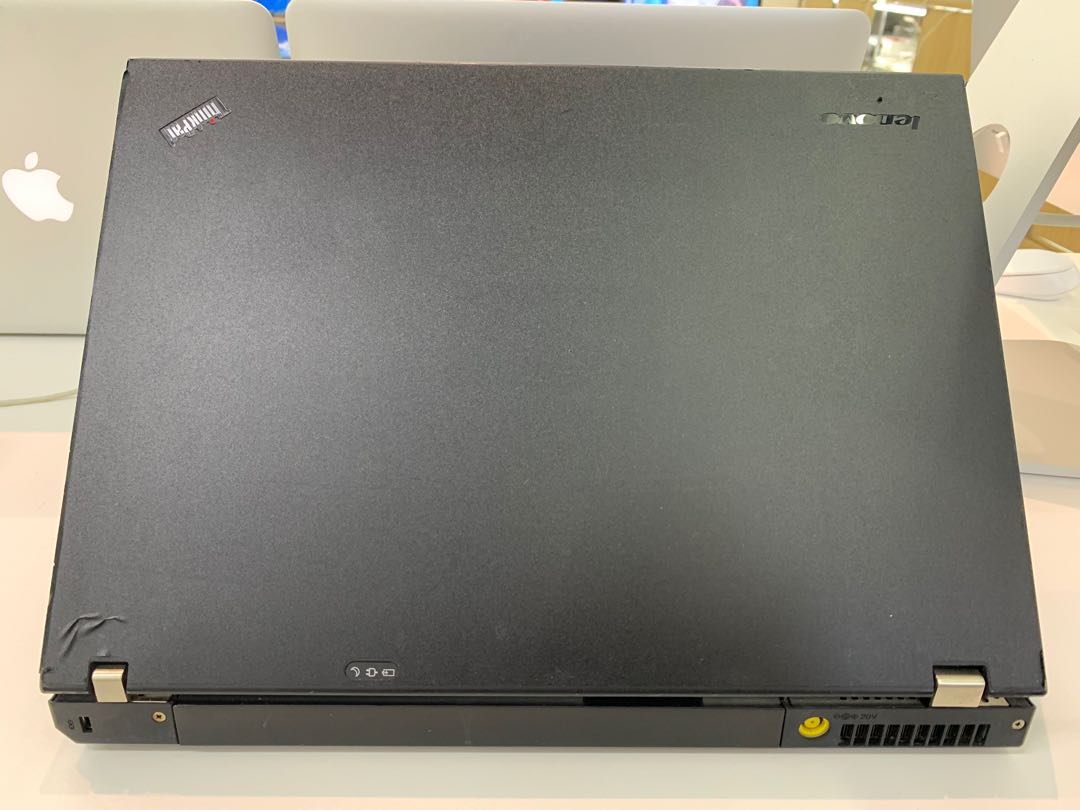 Lenovo T400, Computers & Tech, Laptops & Notebooks on Carousell
