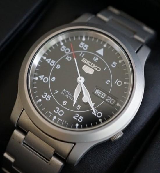 Limited Edition Seiko 5 SNK809 Automatic Men's Stainless Steel Black ...