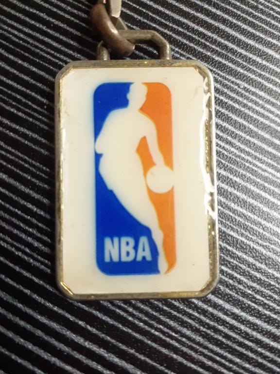 NBA Logo Keychain 1980s, Hobbies & Toys, Memorabilia & Collectibles ...