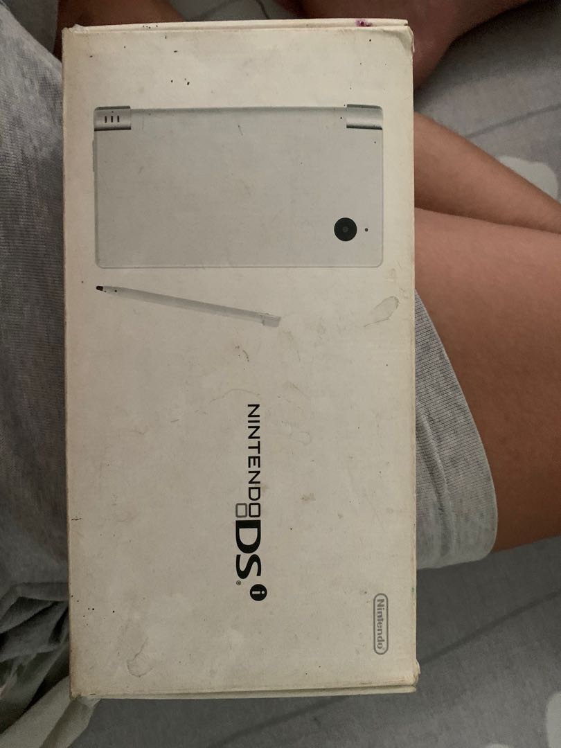 Nintendo DSi, Video Gaming, Video Game Consoles, Nintendo on Carousell