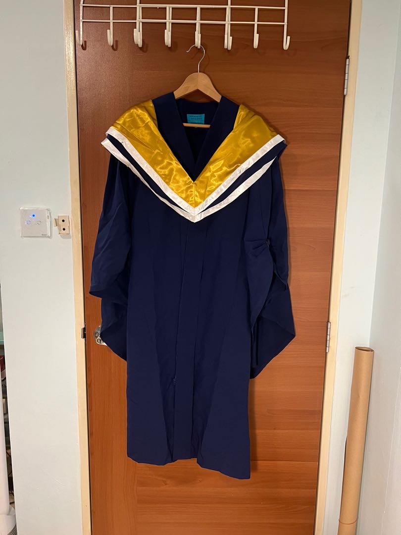 NTU Graduation Convo Gown, Men's Fashion, Coats, Jackets and Outerwear ...