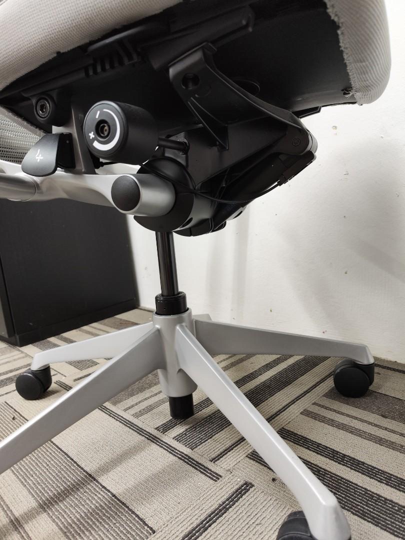 Okamura baron office chair, Furniture & Home Living, Furniture, Chairs ...