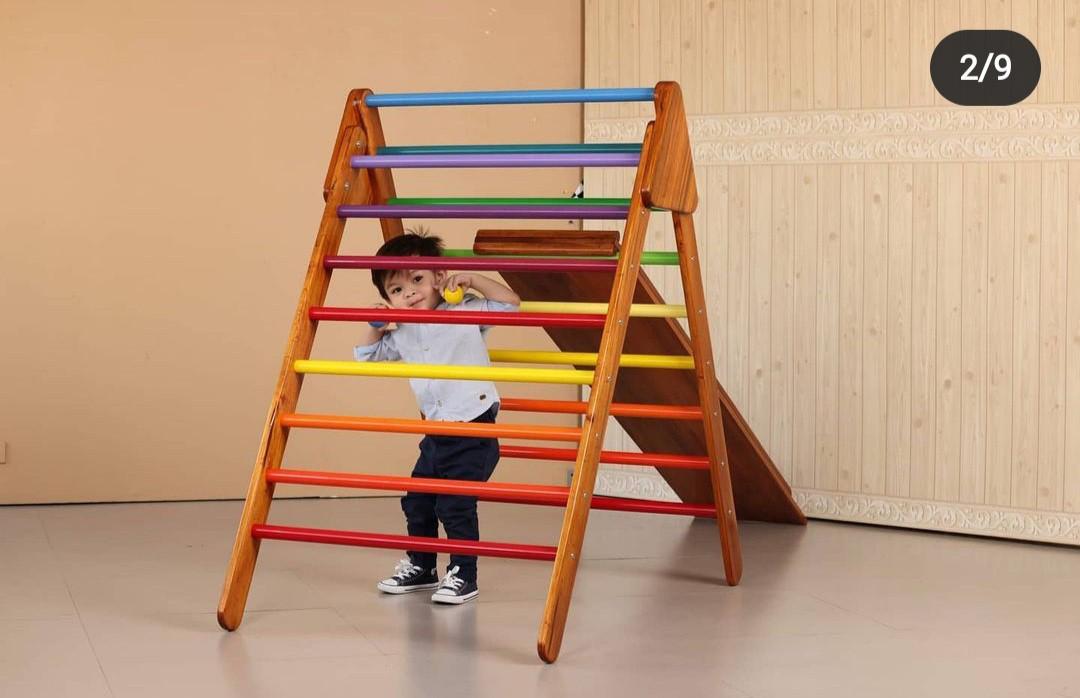 Pikler Triangle Rainbow / Pickler Triangle with Heart shaped Ramp ...
