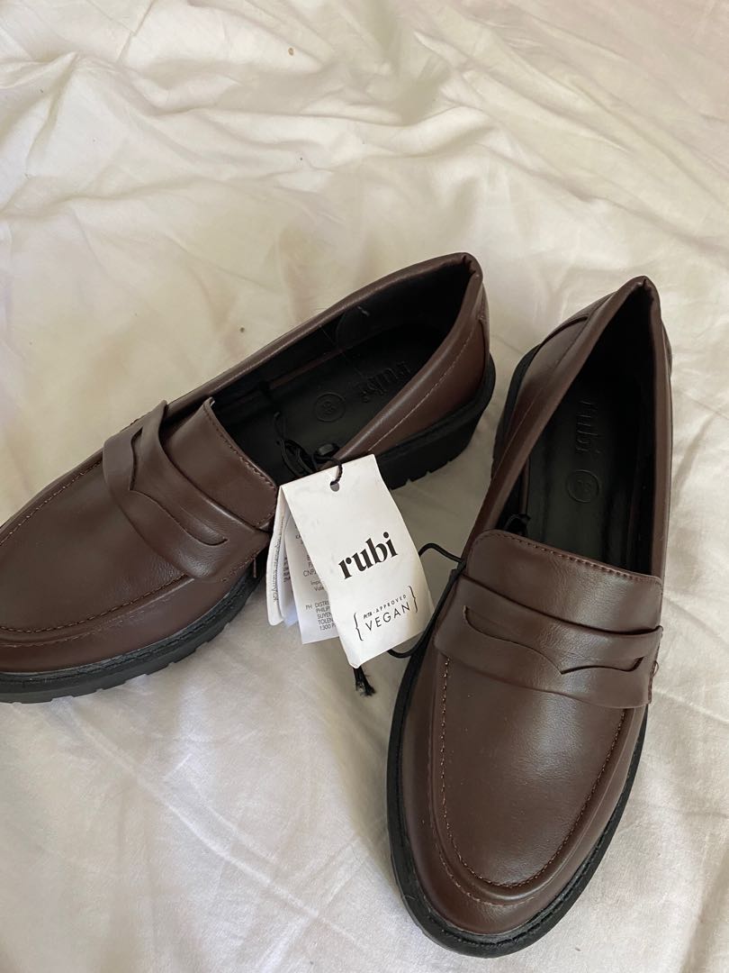 Rubi Lucy Loafers, Women's Fashion, Footwear, Loafers on Carousell