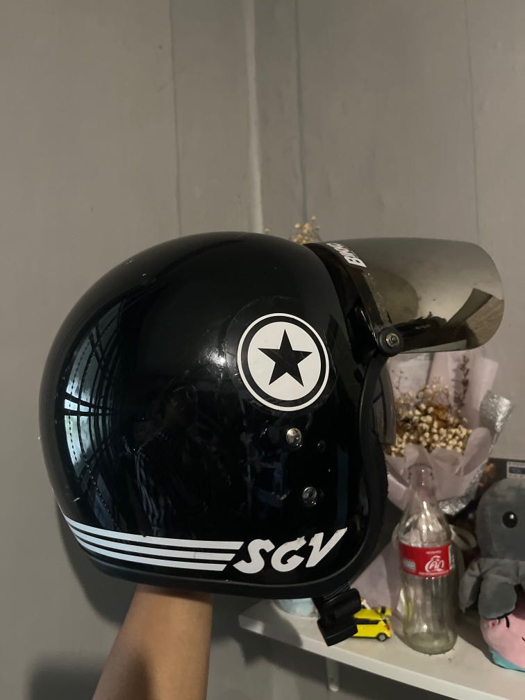 SGV Star Helmet, Motorcycles, Motorcycle Apparel on Carousell