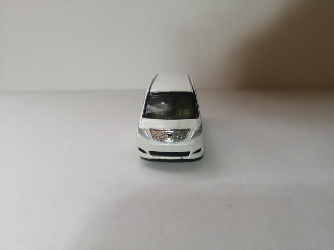 Tomica Toyota Alphard, Hobbies & Toys, Toys & Games on Carousell