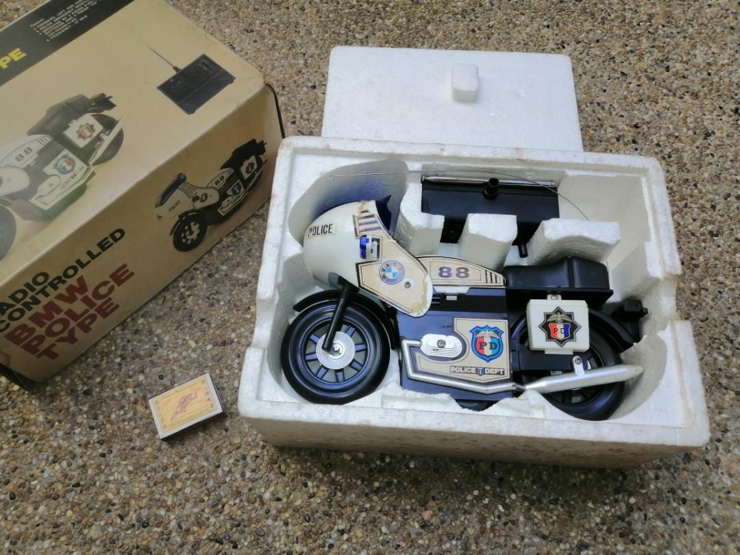 Made in Hong Kong Vintage BMW Police Radio control motorcycle, Hobbies ...