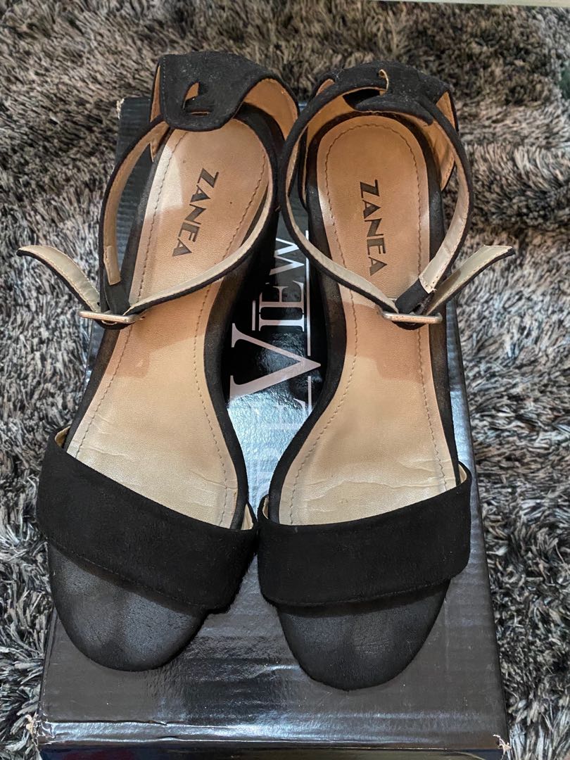 ZANEA Block Heels, Women's Fashion, Footwear, Heels on Carousell