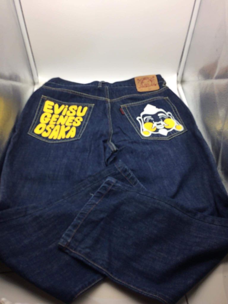 💯 ORIG EVISU PANTS, Luxury, Apparel on Carousell