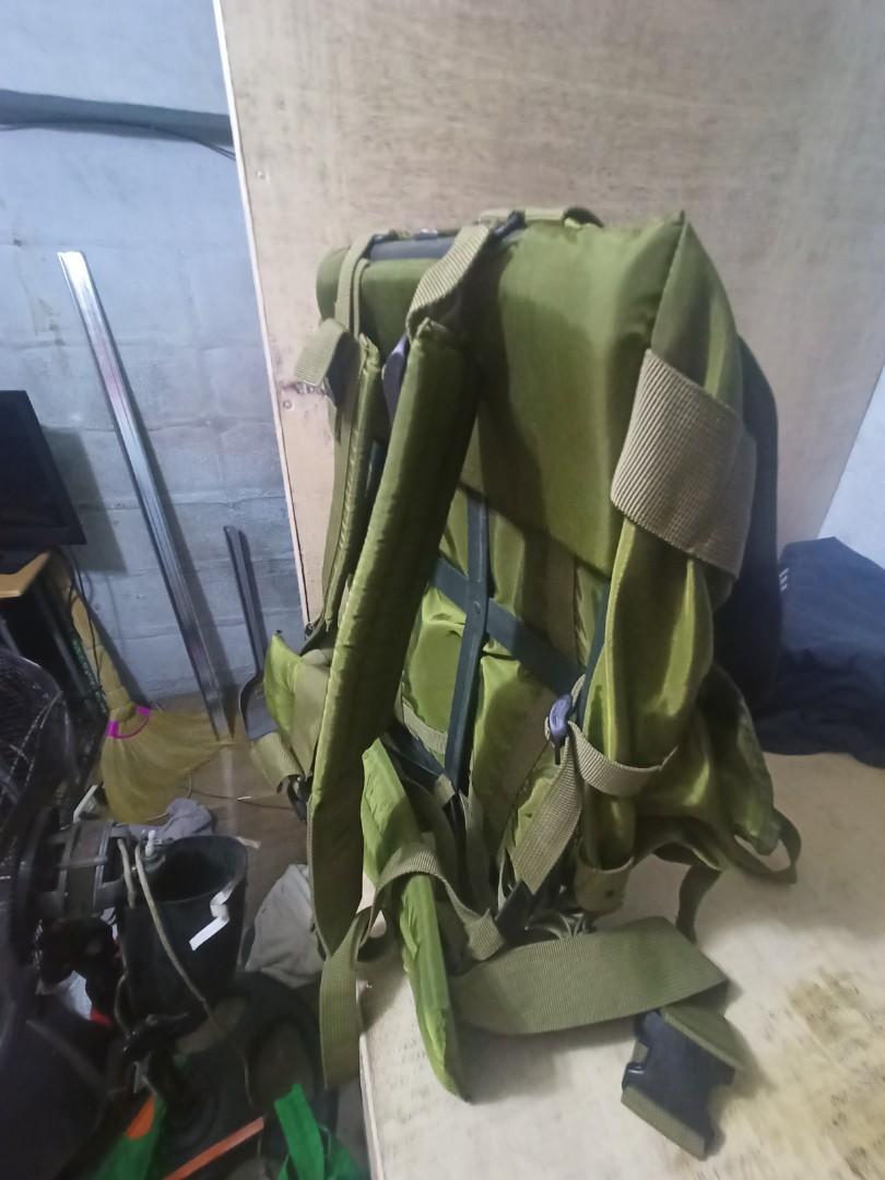 army bag with metal bar, Men's Fashion, Bags, Backpacks on Carousell